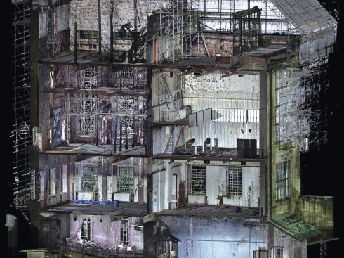 BAUWELT - Wie Phoenix aus der Asche?