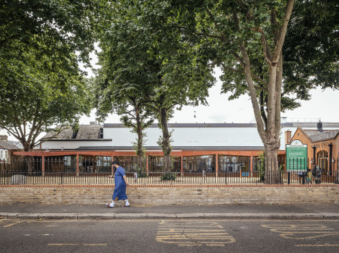 BAUWELT - Lea Bridge Library in Leyton